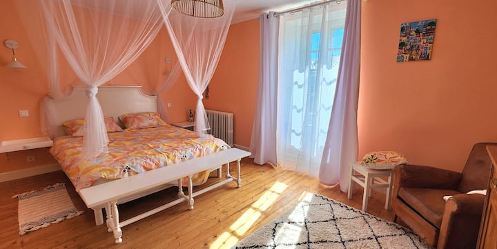 Maison De Charme Avec Jardin Au Cœur Du Bourg - Challans