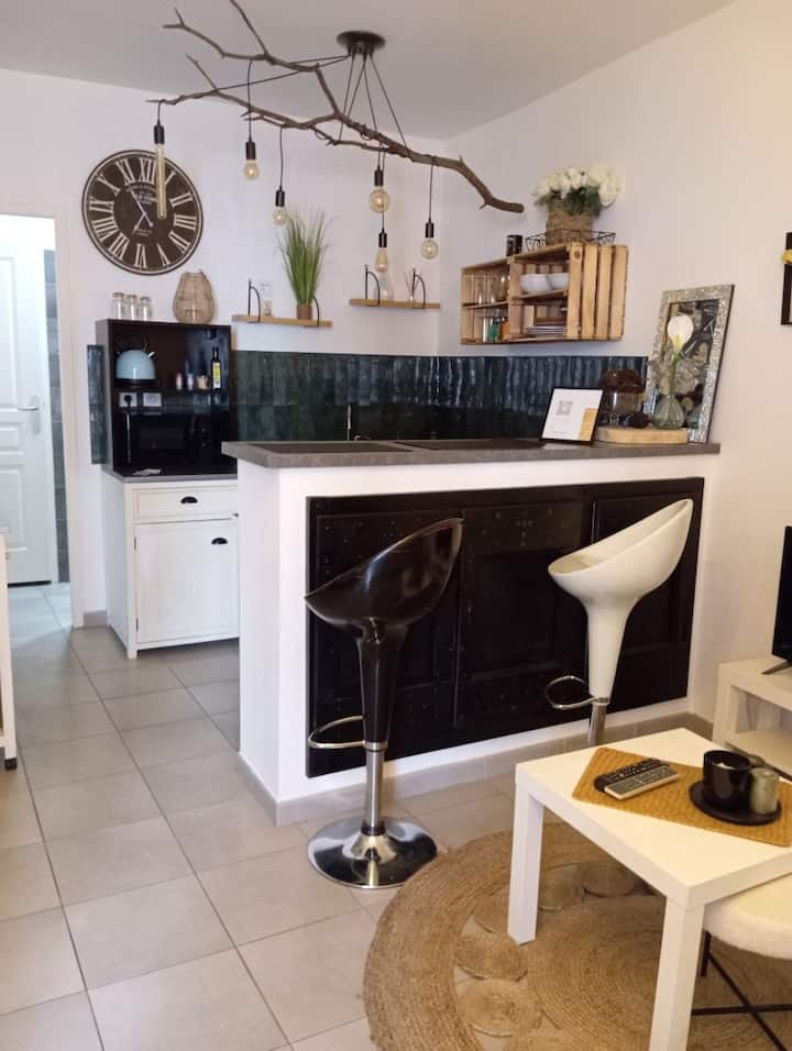 L'écrin Du Vieux-port Discrétion, Jolie Terrasse. - Marseille