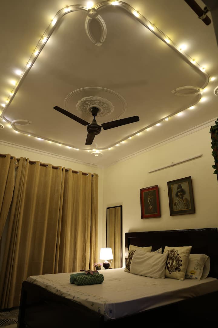 Wanderer's Haven - Faridabad