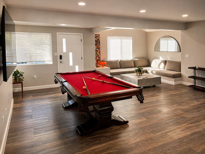 2 Master Bd Home, Gated Yard | Woodland Hills - Hidden Hills, CA