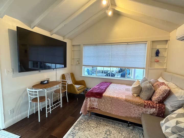 Beach Cottage By Pacifica Pier - Pacífica, CA