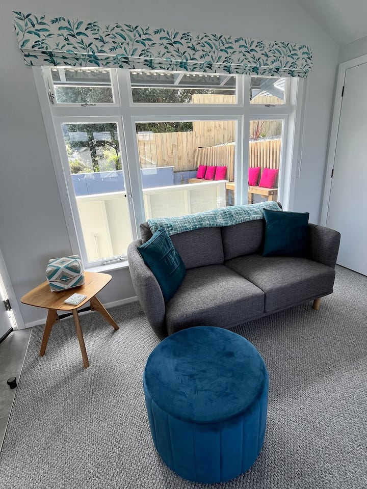 Hilltop Studio With Sea View And Walkable To City - Wellington