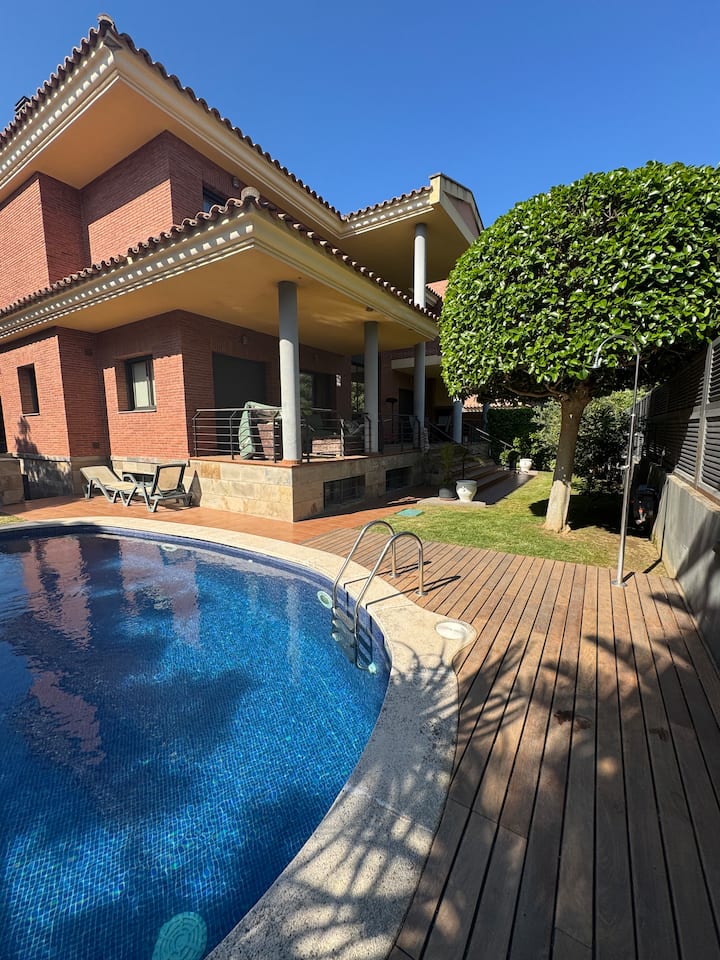 Castle Village Salou - Salou