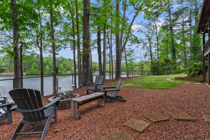 Grandview Lakeside Retreat -Close To Ua-5br-game R - Tuscaloosa, AL