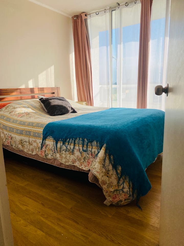 Cómodo Y Soleado Departamento - La Serena