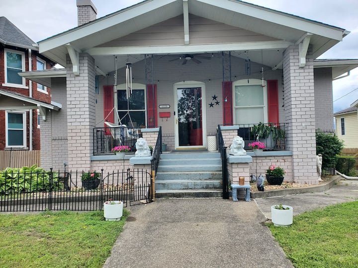 Cherokee House B&b- 1592 Garrett - Paducah, KY