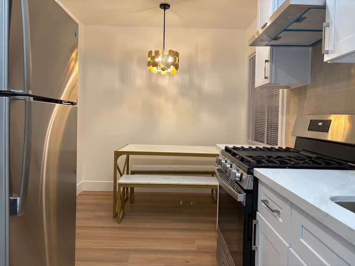 New 1bd North Hollywood 2 Beds - Burbank, CA