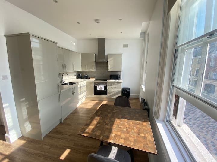 The Essex Atelier Studio - Chelmsford