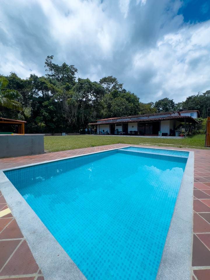 Cabaña Campestre En Chinacota - Chinácota