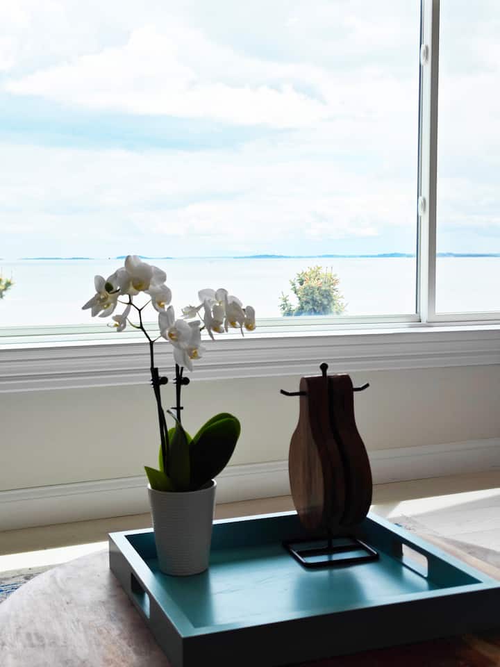 Oceanfront Escape Near Boston - Steps To Sand - Nahant, MA