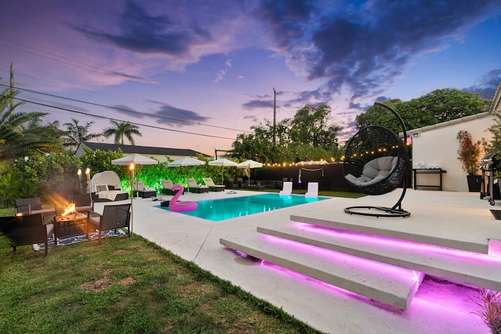 Valān |Heat Pool | Firepit |Cine| Jacuzzi | Luxe - Miami, FL