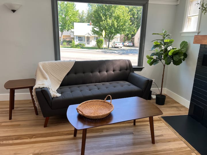 Heart Of Boise, Close To Luke's-the Indigo Room - Boise, ID