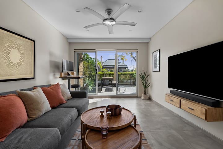 Zingiber - Peaceful Retreat With Large Terrace - North Sydney