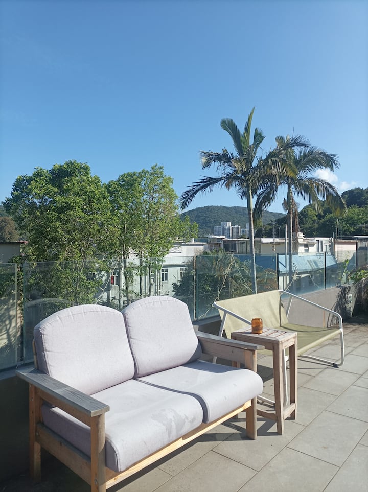 Modern Rooftop Beach Apartment - Hong Kong Airport (HKG)