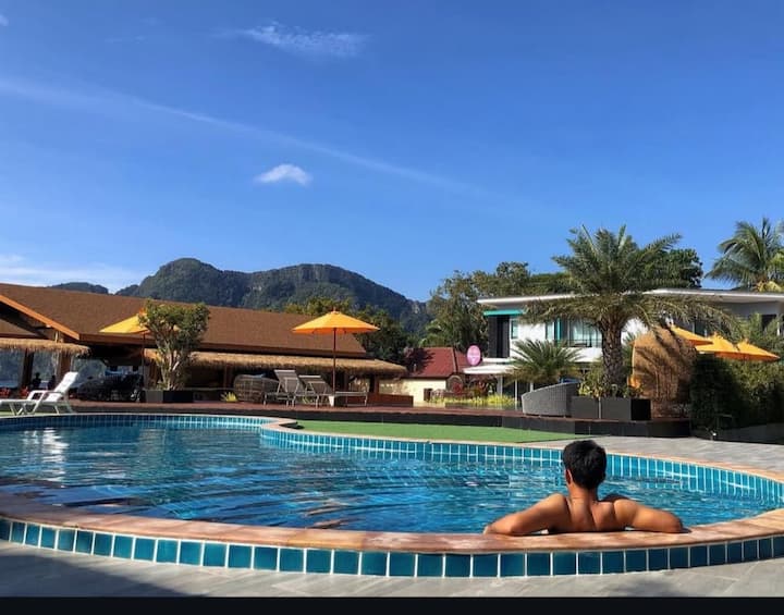 Phi Phi Luxury Pool Villa 6 +Breakfast - Ko Phi Phi Don