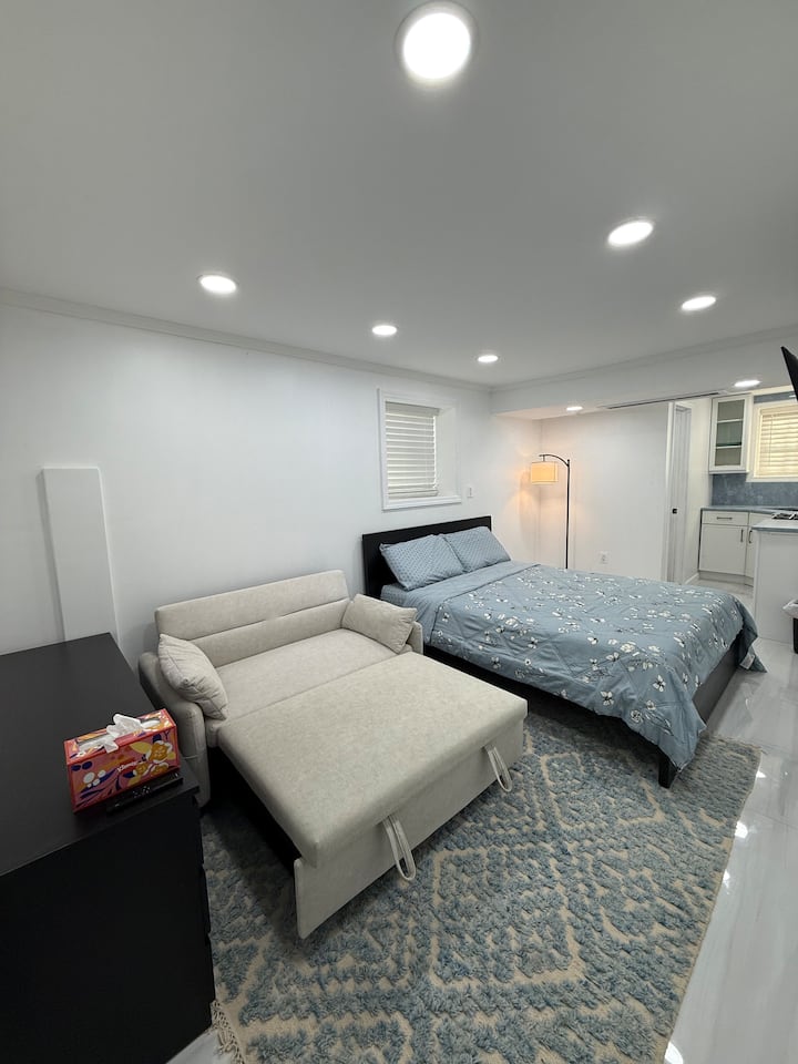 Cozy Studio Near Lga - Queens
