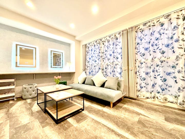 【Cawaii】地下鉄駅徒歩2分/2025年7月フルリフォーム/飲食店徒歩圏多数/駐車場横に有り - Sapporo