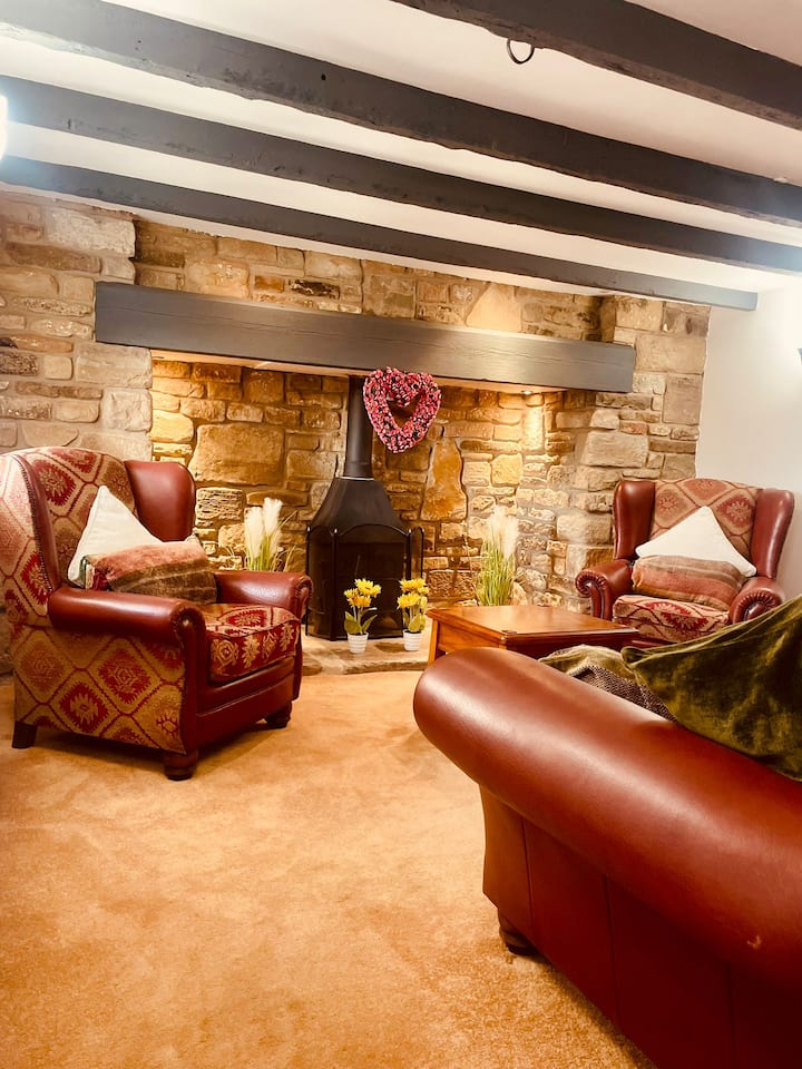 The Cottage At Horstead Farm - Mirfield