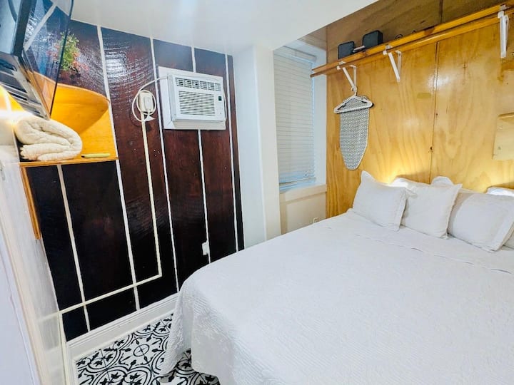 Jelly Bean - New Orleans, LA