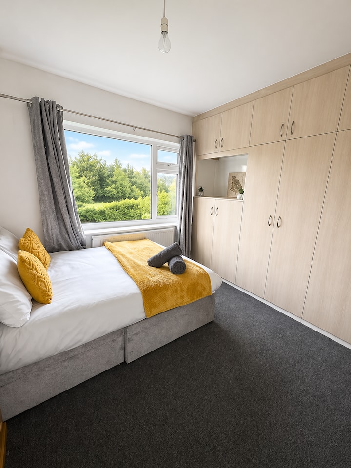 Executive 3br Home | Perfect For Monthly Stays - Oldham