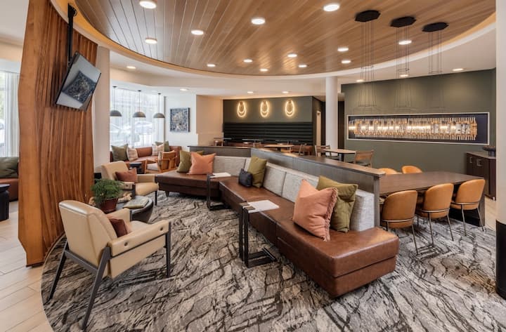 Stylish 2 Units W/ Breakfast - Jackson, WY