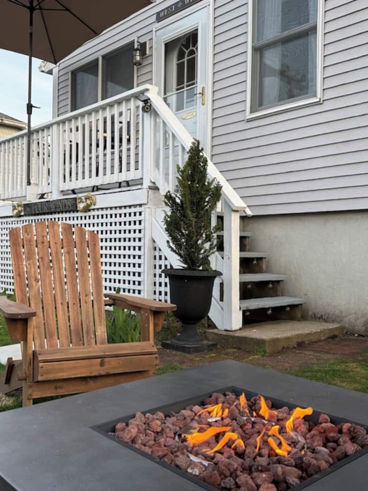 West Wind Cottage - Narragansett, RI