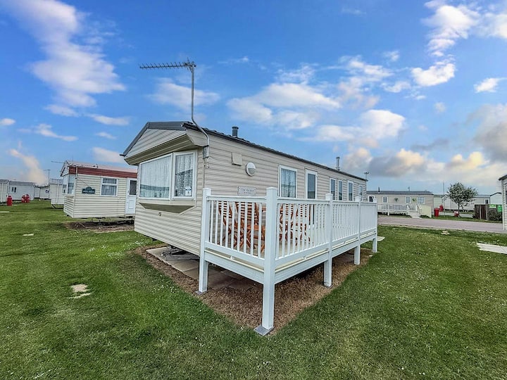 Caravan With Wi-fi In Scratby Ref 50008g - Winterton-on-Sea