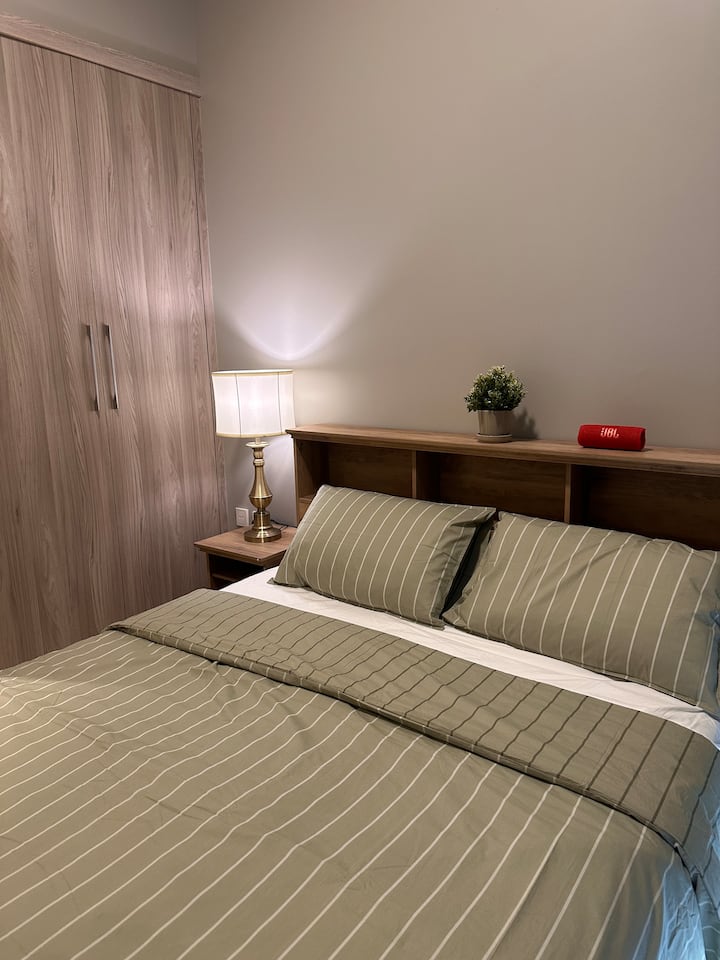 1bhk Cozy Haven Near Jaddaf Metro, Central Loc - Dubai Airport (DXB)
