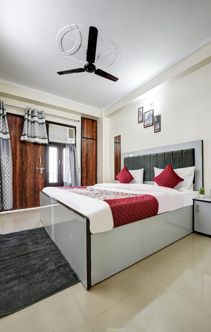 King’s Studio Apartment - Delhi