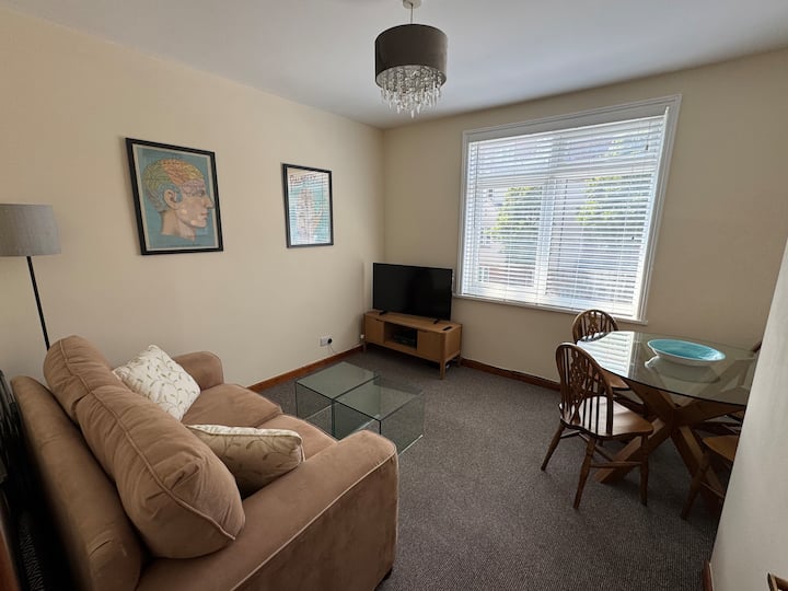 Kingston Rest, Private, Cosy And Own Front Door - Portsmouth