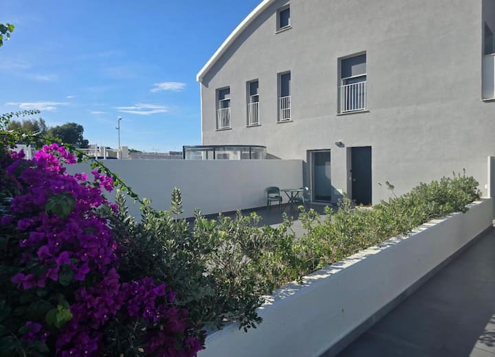 Casa Quetta Whole Apartment 50mt From The Sea - Bari