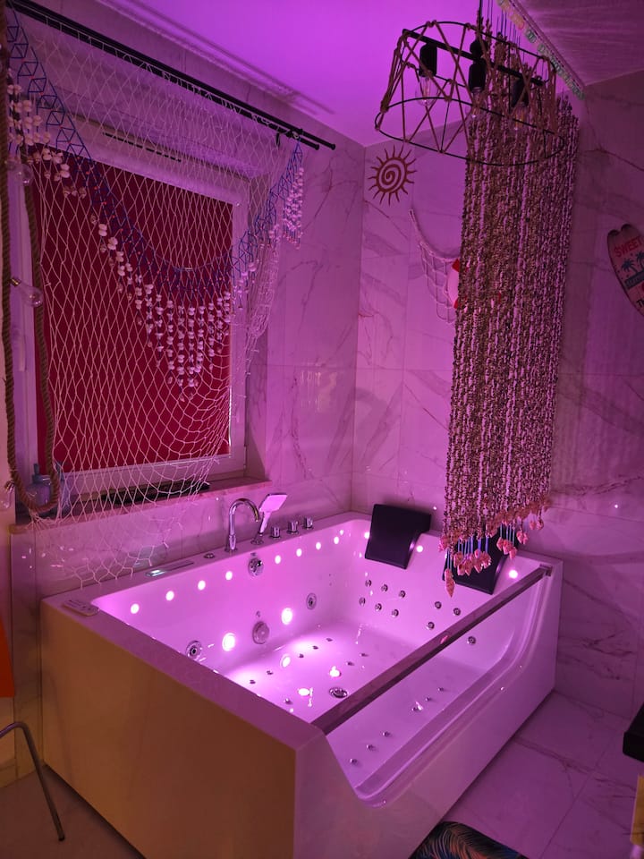 Gdańsk - Hawaiian Style Home Spa Z Jacuzzi I Sauna - Danzig