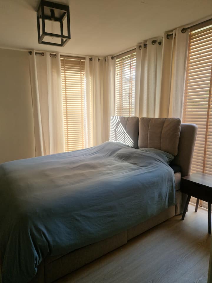 Gastenverblijf Met Dakterras In Centrum Nijmegen - Nijmegen