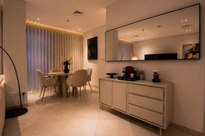 Sea View Bliss 1br Salmiya | شقة بإطلالة بحرية - Kuwait