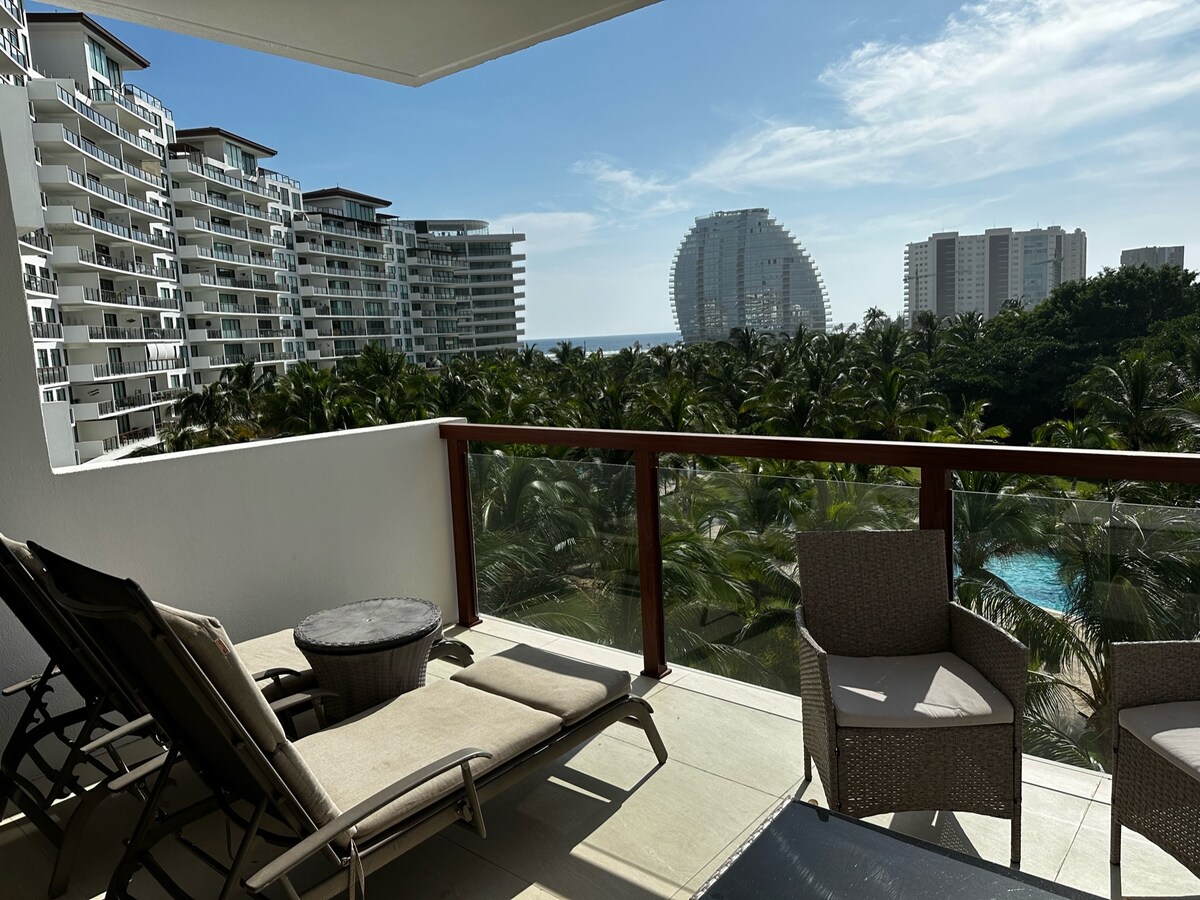 Luxury apartment on the beach - Apartments for Rent in Acapulco ...