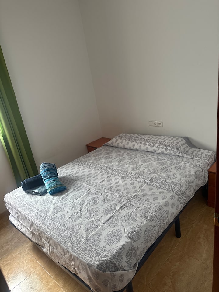 Habitaciones. Con Llave. - Adra