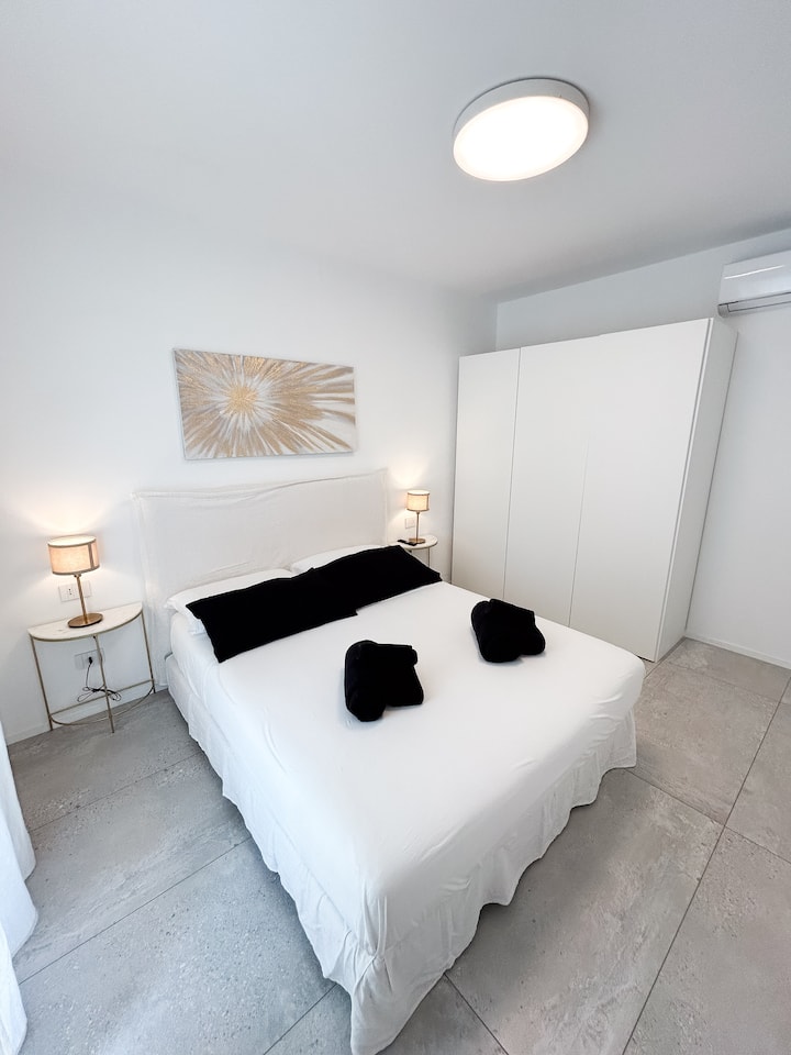 Sea 1 Ampio Terrazzo E Vista Mare In Centro Cittá - Bari