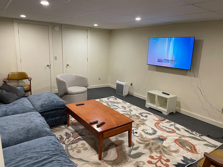 Quaint Morrisville Cottage - Morristown, VT