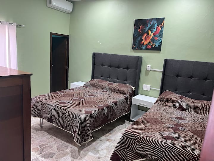 La Casa De La Abuela (Completa) - Colima