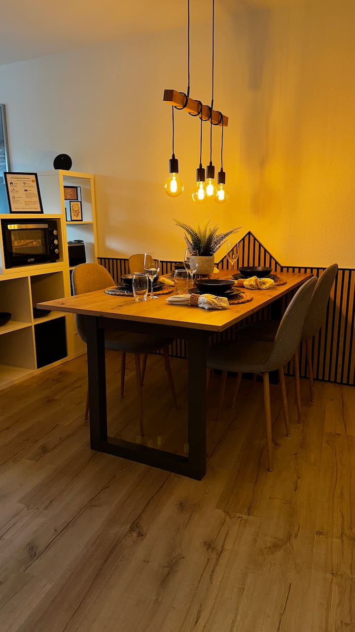 Tiefgarage| Bis 4 Pers. | Boxspringbett | Nahe Zoo - Osnabrück