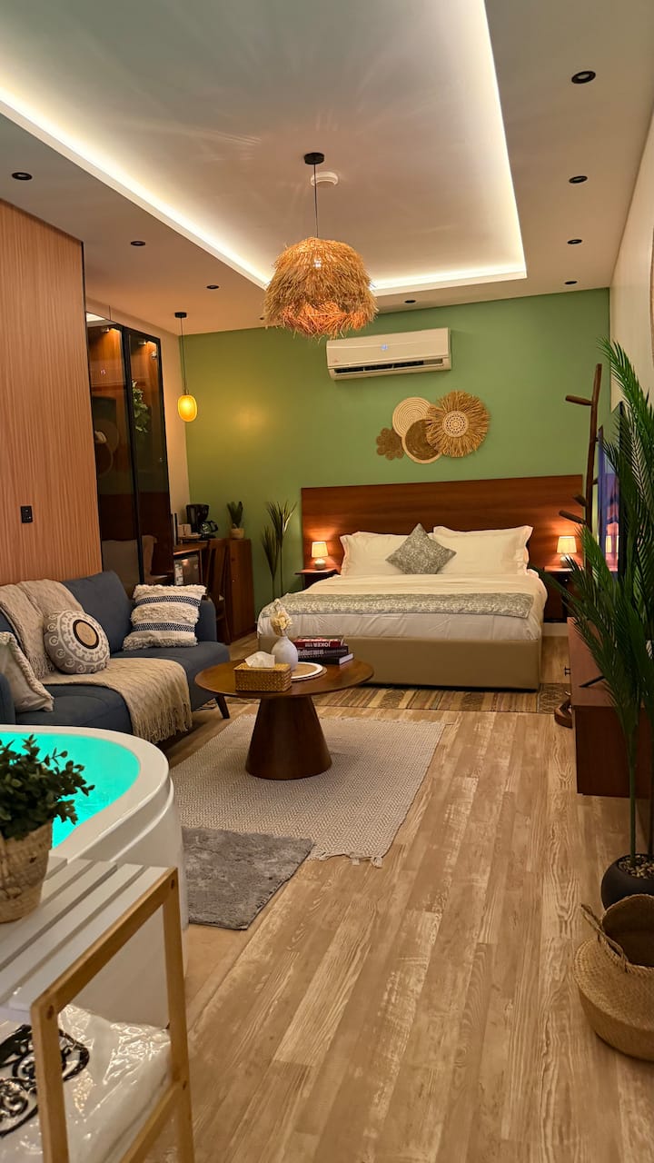 جناح واسع للإسترخاء M5 مع Wifi جاكوزي( دخول ذاتي ) - Riyadh King Khalid Airport (RUH)