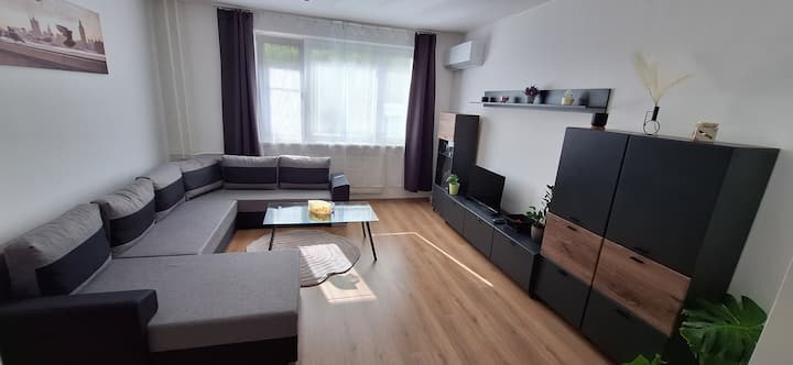 ÚTulný A Tichý Apartmán V Nitre. - Nitra