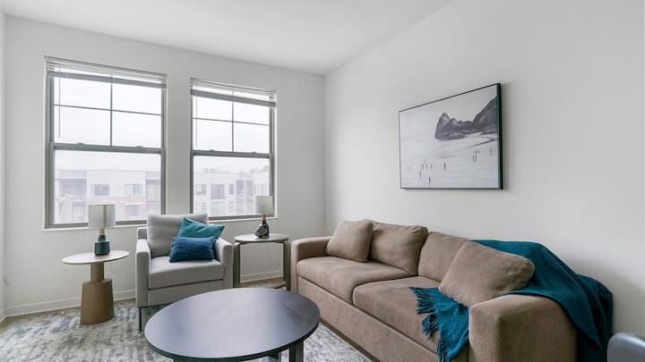 Landing | Beautiful 2bd, Gym - Richmond, VA