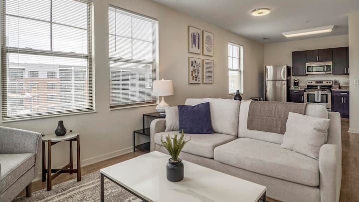 Landing | Modern 1bd, Gym - Richmond, VA