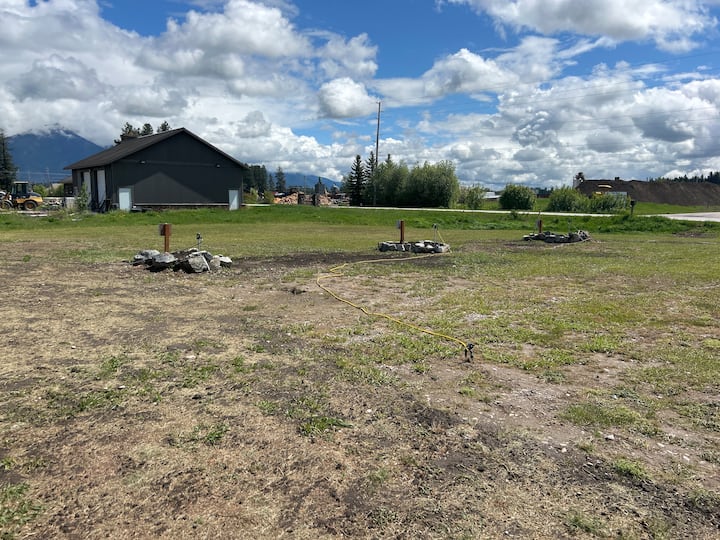 A Place To Relax Or Parking Get Up - Columbia Falls, MT