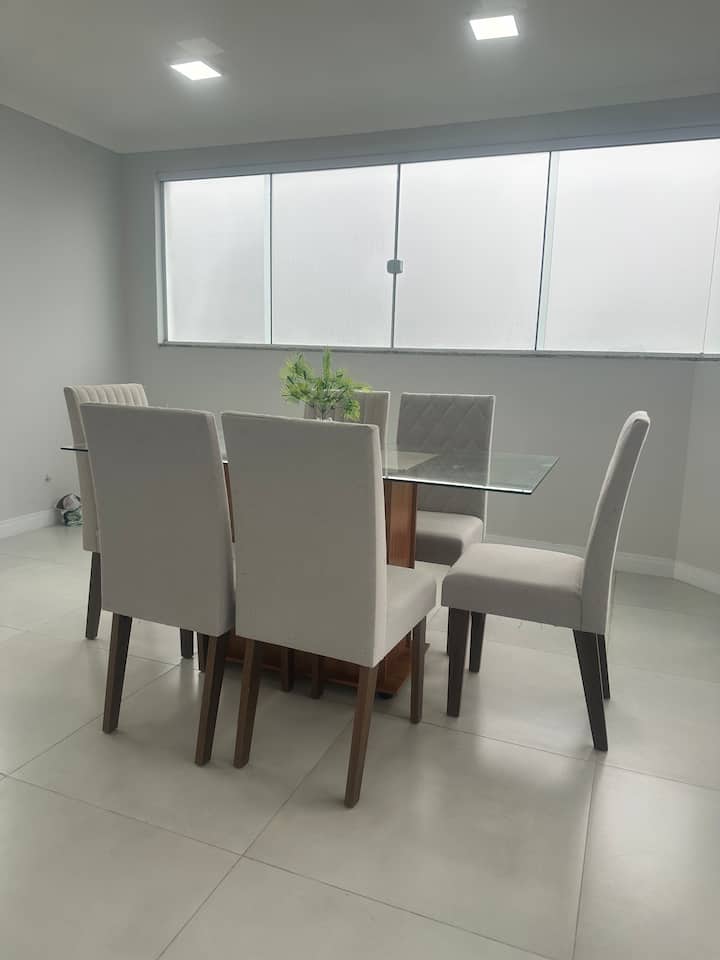 Amplo Apto Para 8 Pessoas Em Joinville - Joinville