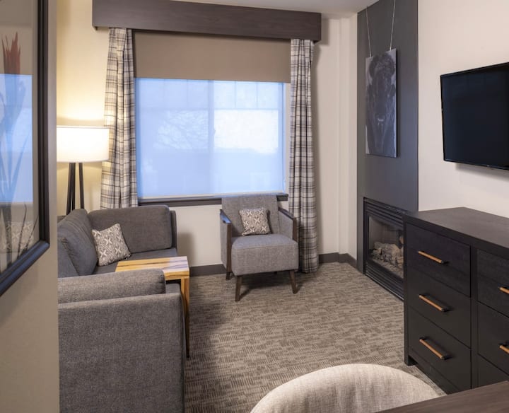 Pet Friendly 1 Br Kitchen Suite W/ Breakfast - Jackson, WY