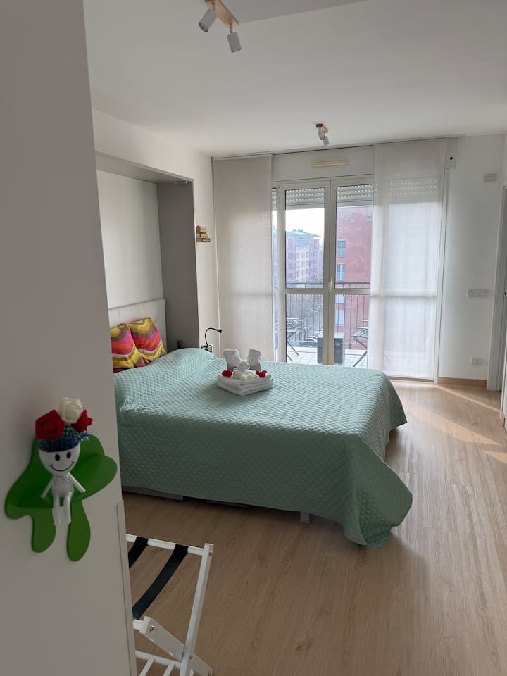 Martenik Metro Mm2, Near Ospedale Raffaele - Cologno Monzese