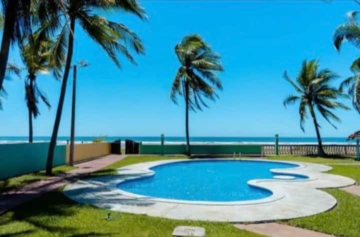 Paraíso Costero :Casa Luna En Playa El Esteron - El Salvador