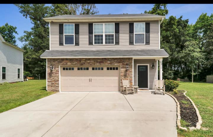 Homeble Abode 4bdr 15 Min From Pi/dt - Beaufort, SC